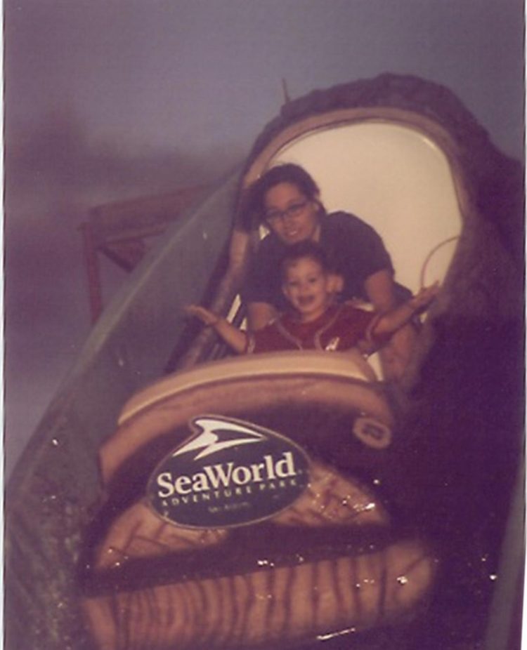 SeaWorld San Antonio : Then and Now - Major Hoff Takes A Wife